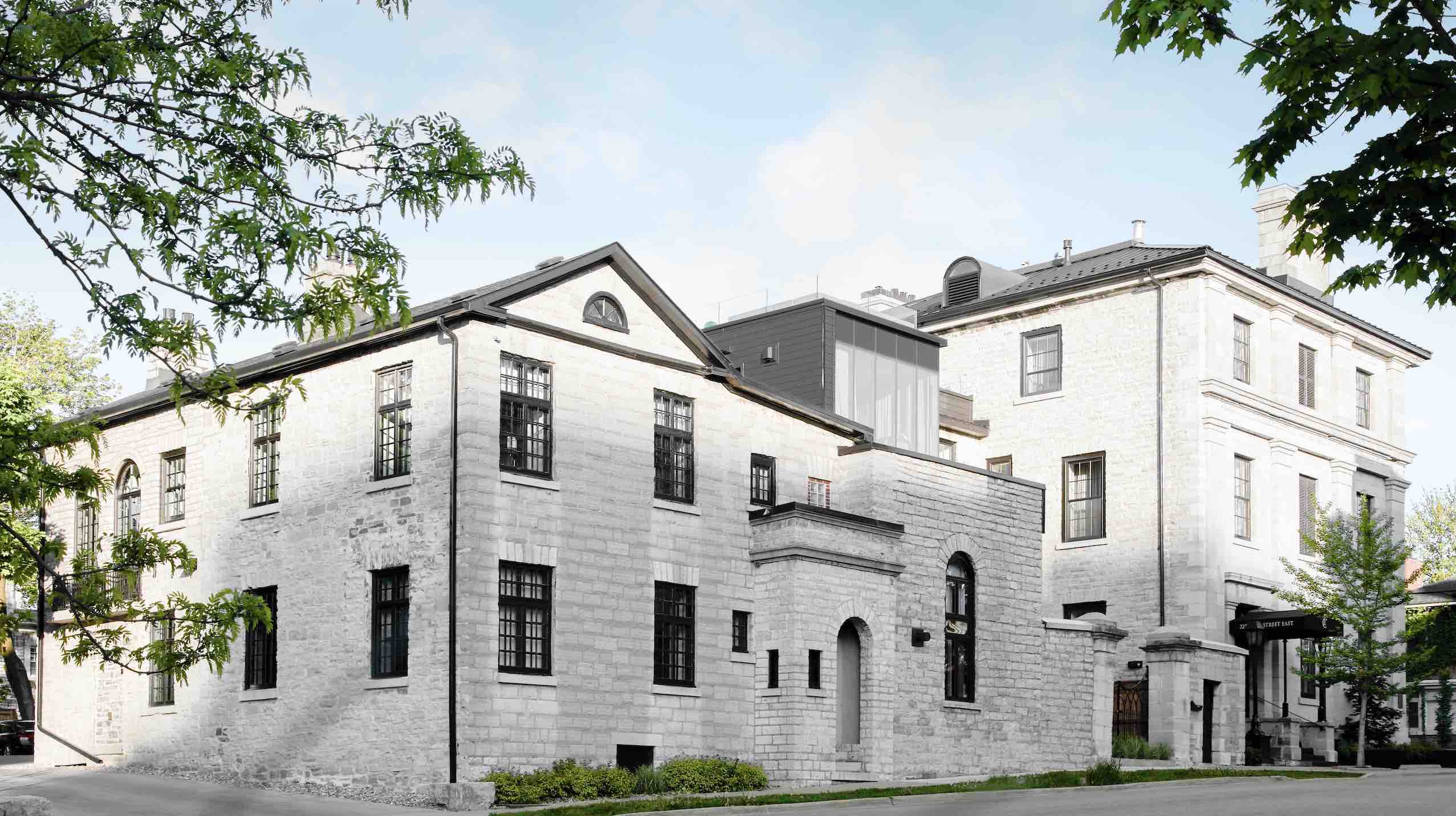 The Frontenac Club: Luxury in the Heart of Kingston