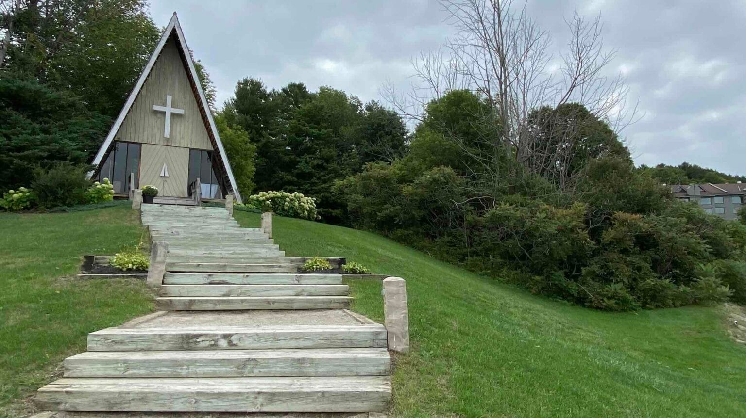 Spend Together Time: The Best Luxury Couples Retreats in Ontario