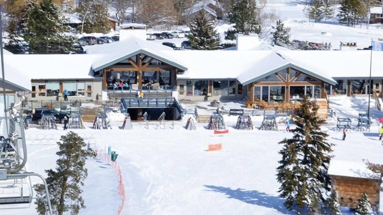 The Best Private Blue Mountains Ski Clubs